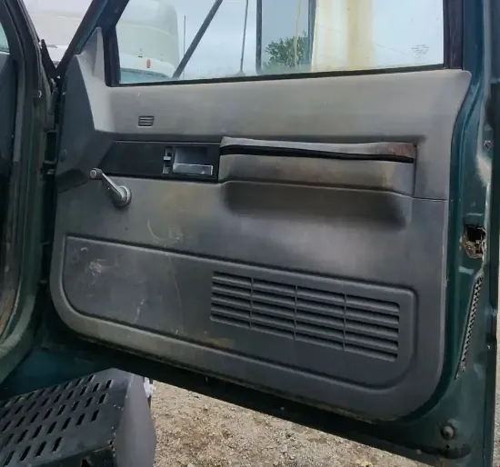 (Used) 1992 Chevrolet C70 Kodiak, INTERIOR DOOR PANEL (P-61018)