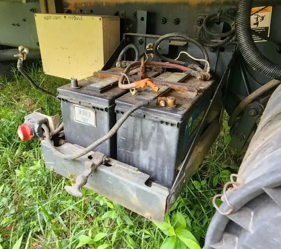 (Used) 2007 Kenworth K300, BATTERY BOX (P-52440)