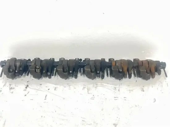 (Used) Volvo D13, ENGINE ROCKER ARM ASSEMBLY (P-98735)