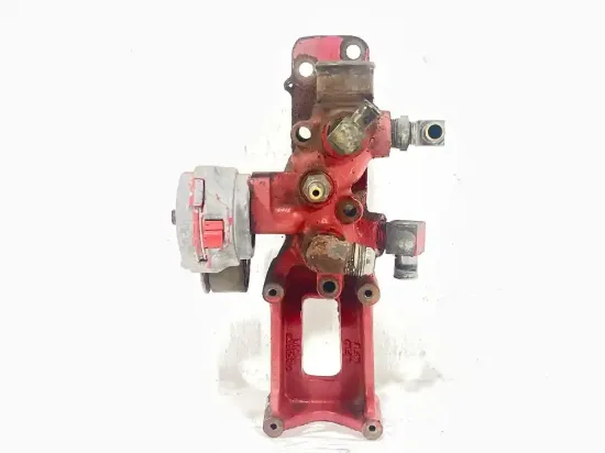 (Used) Cummins ISB 175, ENGINE WATER INLET BRACKET (P-98747)