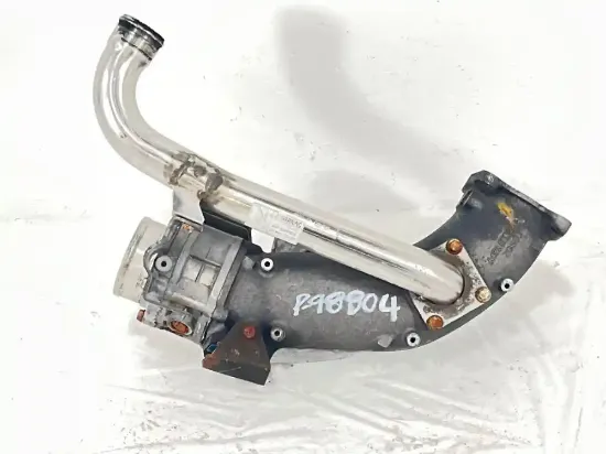(Used) Detroit DD15, INTAKE MANIFOLD WITH THROTTLE ACTUATOR (P-98804)
