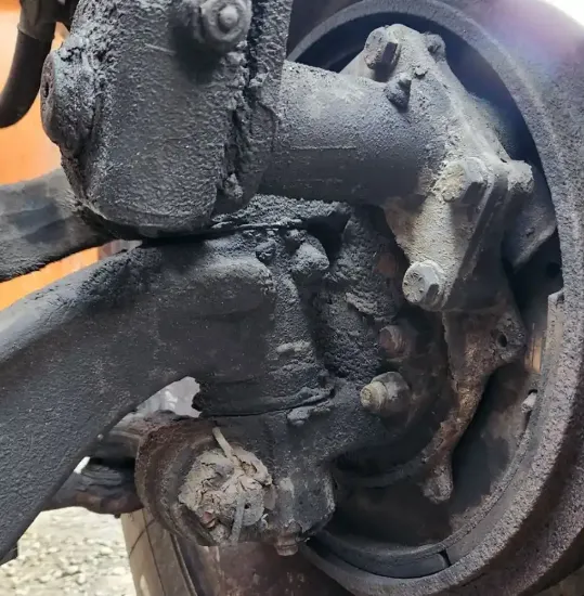 (Used) 1996 Freightliner FL70, FRONT SPINDLE/KNUCKLE (P-112007)