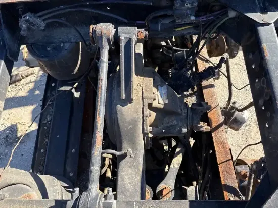 (Used) 2019 Peterbilt T270, AXLE COMPLETE REAR (P-113409)
